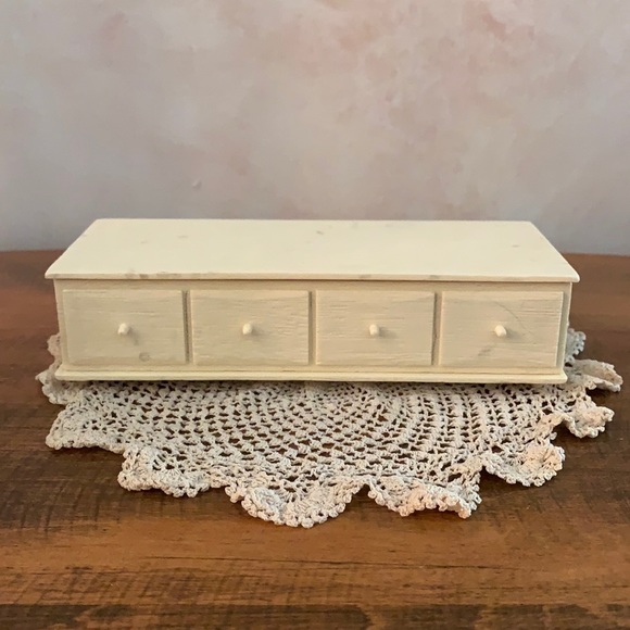 Suzy Goose | Toys | Vintage Suzy Goose Barbie Dresser | Poshmark